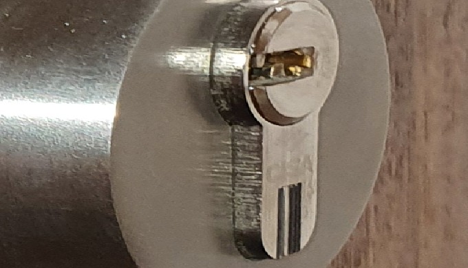 Kls Locks - Orpington BR5 2BT (Kent), 37 Austin Road